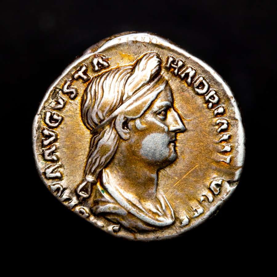 Sabina, 117-136 d.C., Denario de plata, Roma PVDICITIA (137-Sab ...
