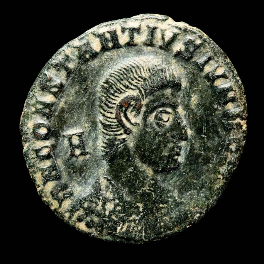 *Lucernae* Constancio Gallo - Maiorina, Siscia - Fallen Rider II ...