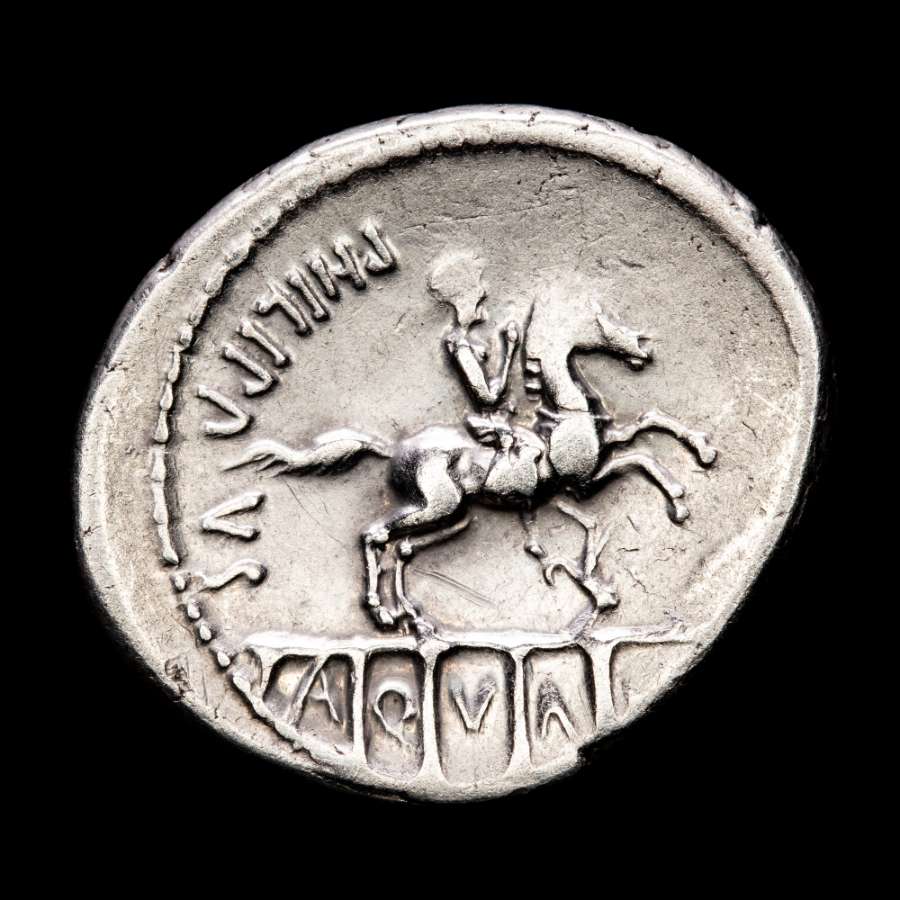 República, L. Marcius Philippus. Denario ANCVS / AQVA MAR Acueducto ...