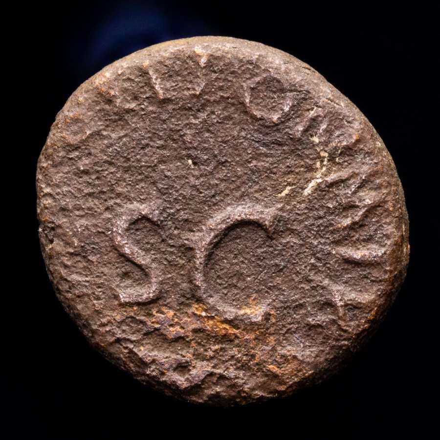 Claudio I - Tres cuadrantes de bronce. Modio y Balanza (Q3-056 ...