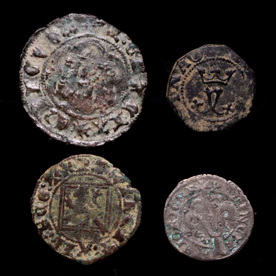España medieval, lote de 4 monedas de vellón o cobre. Siglos XIV-XV ...